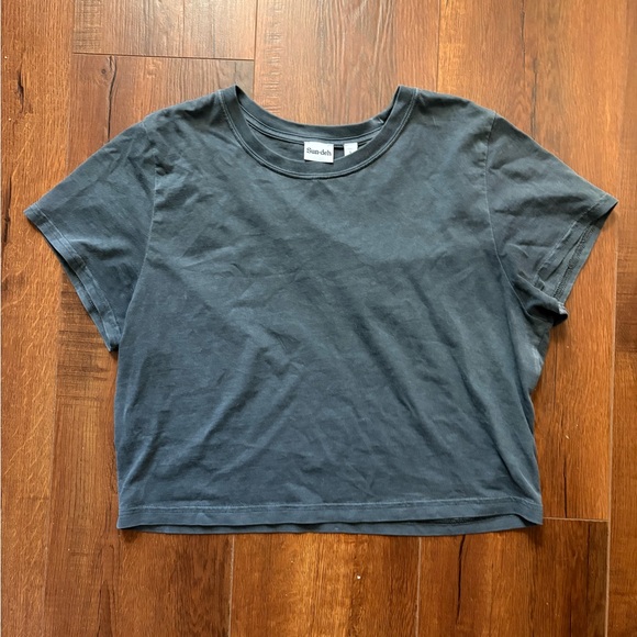 Aritzia | Tops | Aritzia Sundeh Crop Top | Poshmark